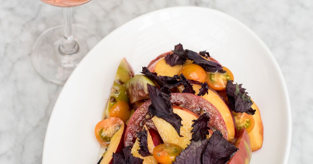 Tomates aux nectarines et au shiso rouge, par le Chef cuisinier Bobby ...